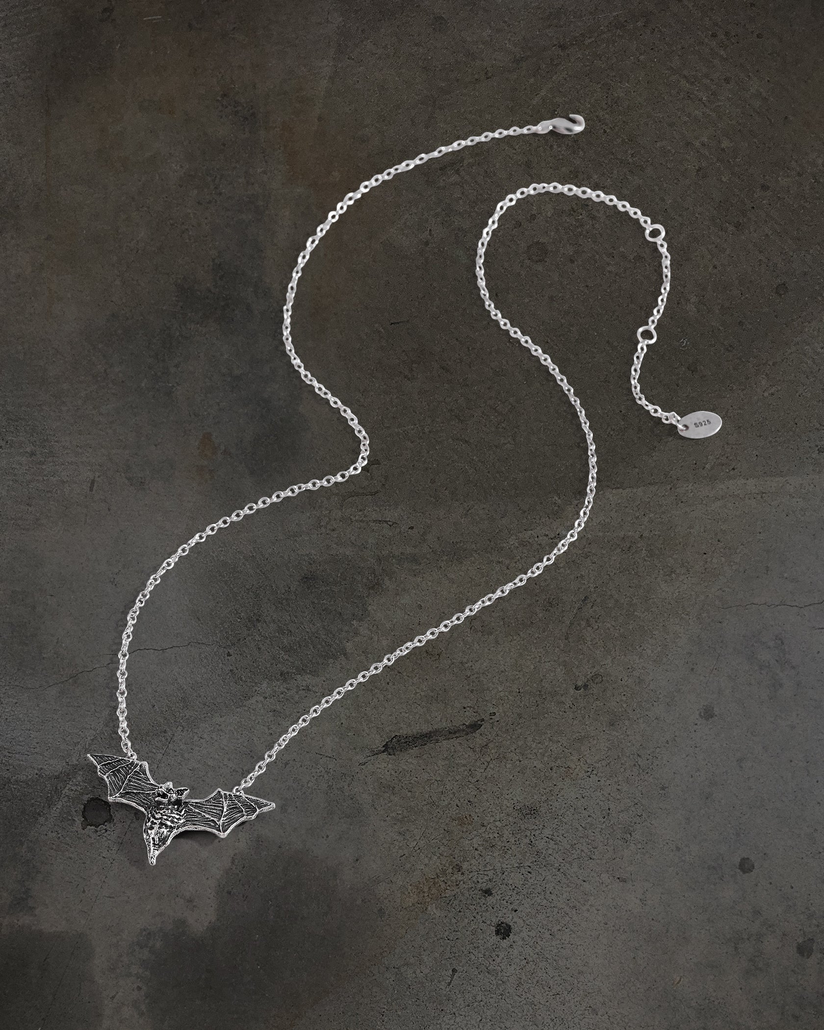 DITCH SILVER BAT CHAIN – ditch