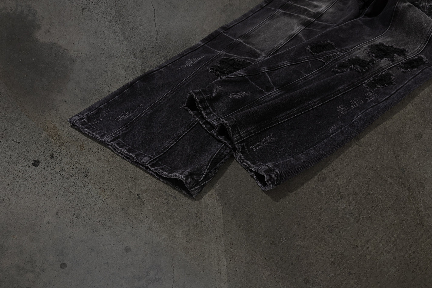 CHEETAH TORN DENIM (COAL) – ditch