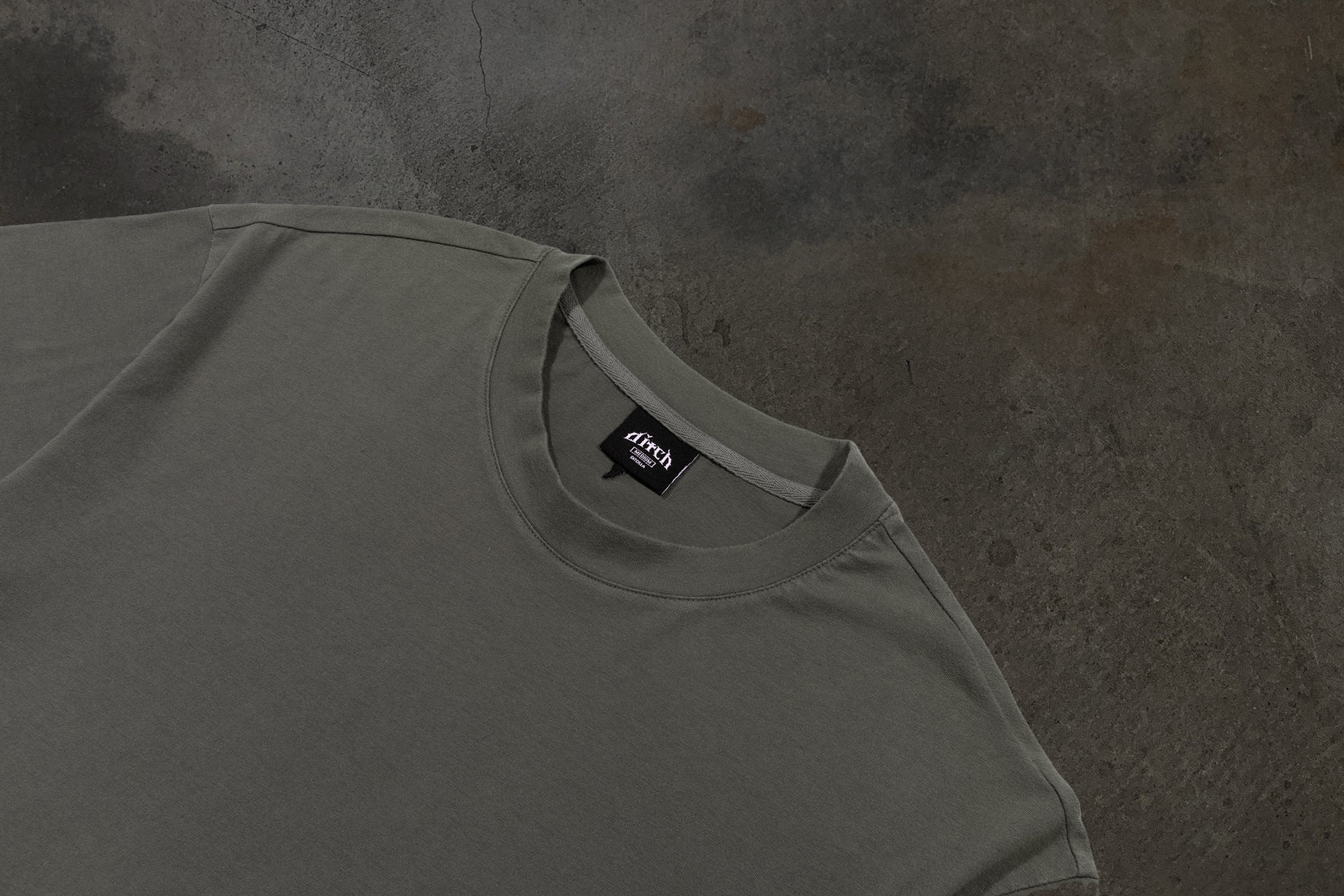 CROPPED BLANK TEE (CEMENT) – ditch
