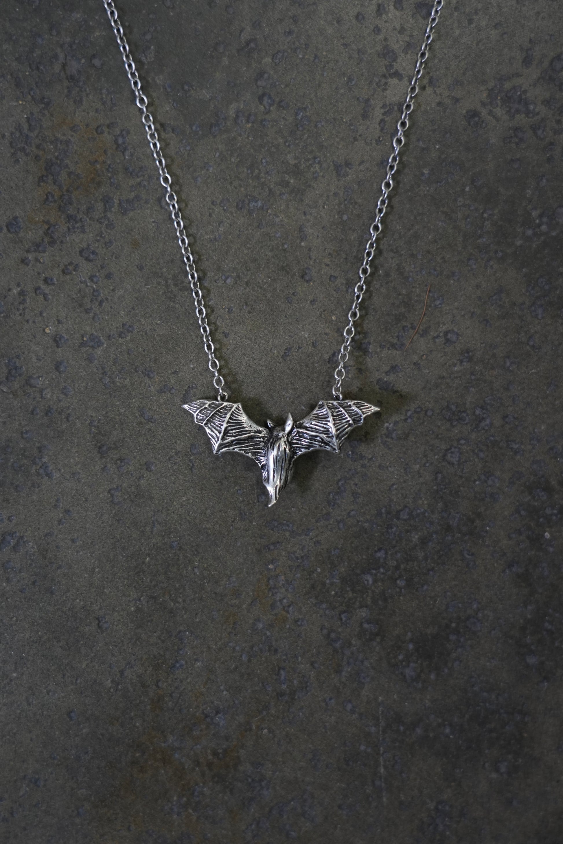 DITCH SILVER BAT CHAIN – ditch