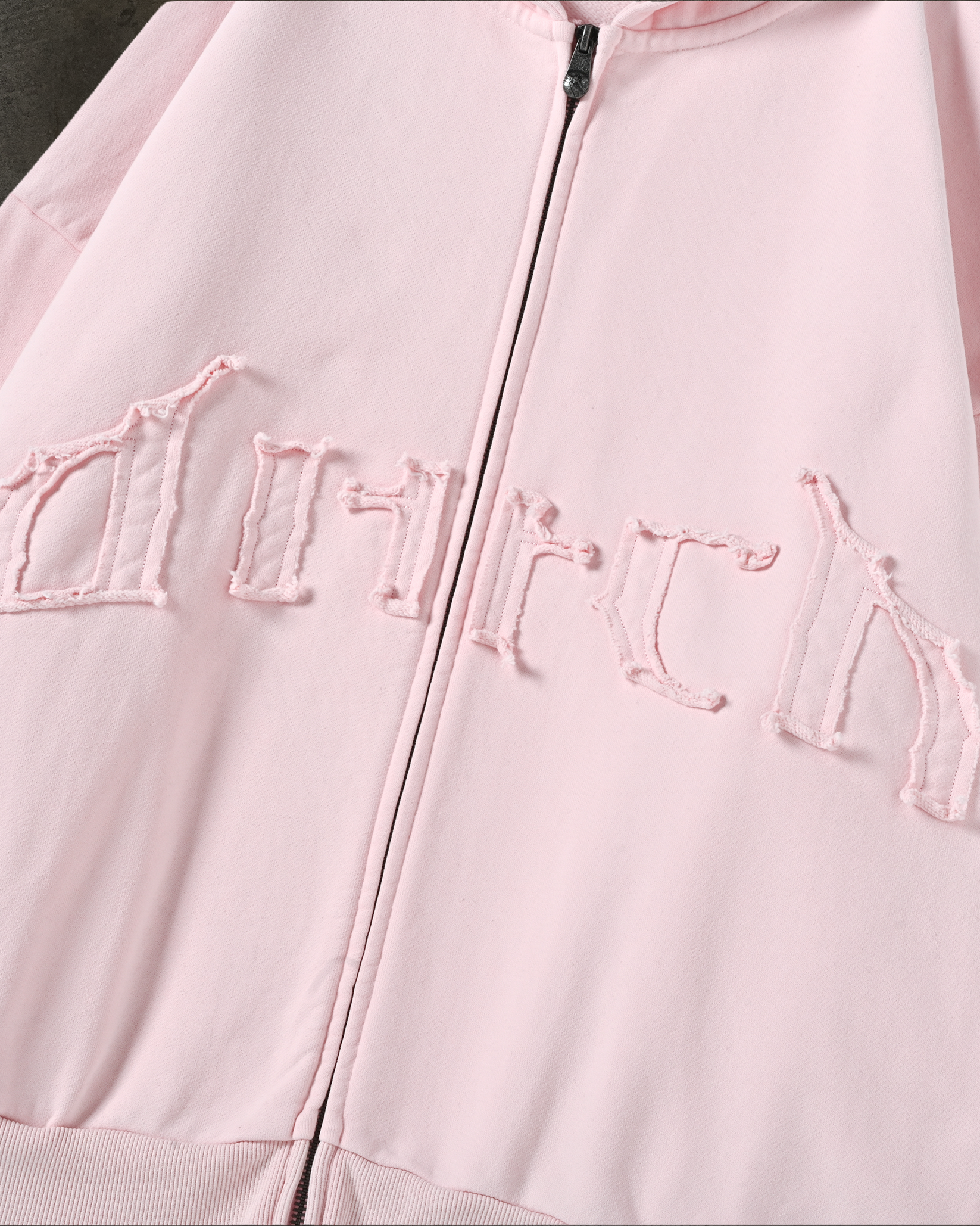 ARCH LOGO ZIPUP (BABY PINK) – ditch